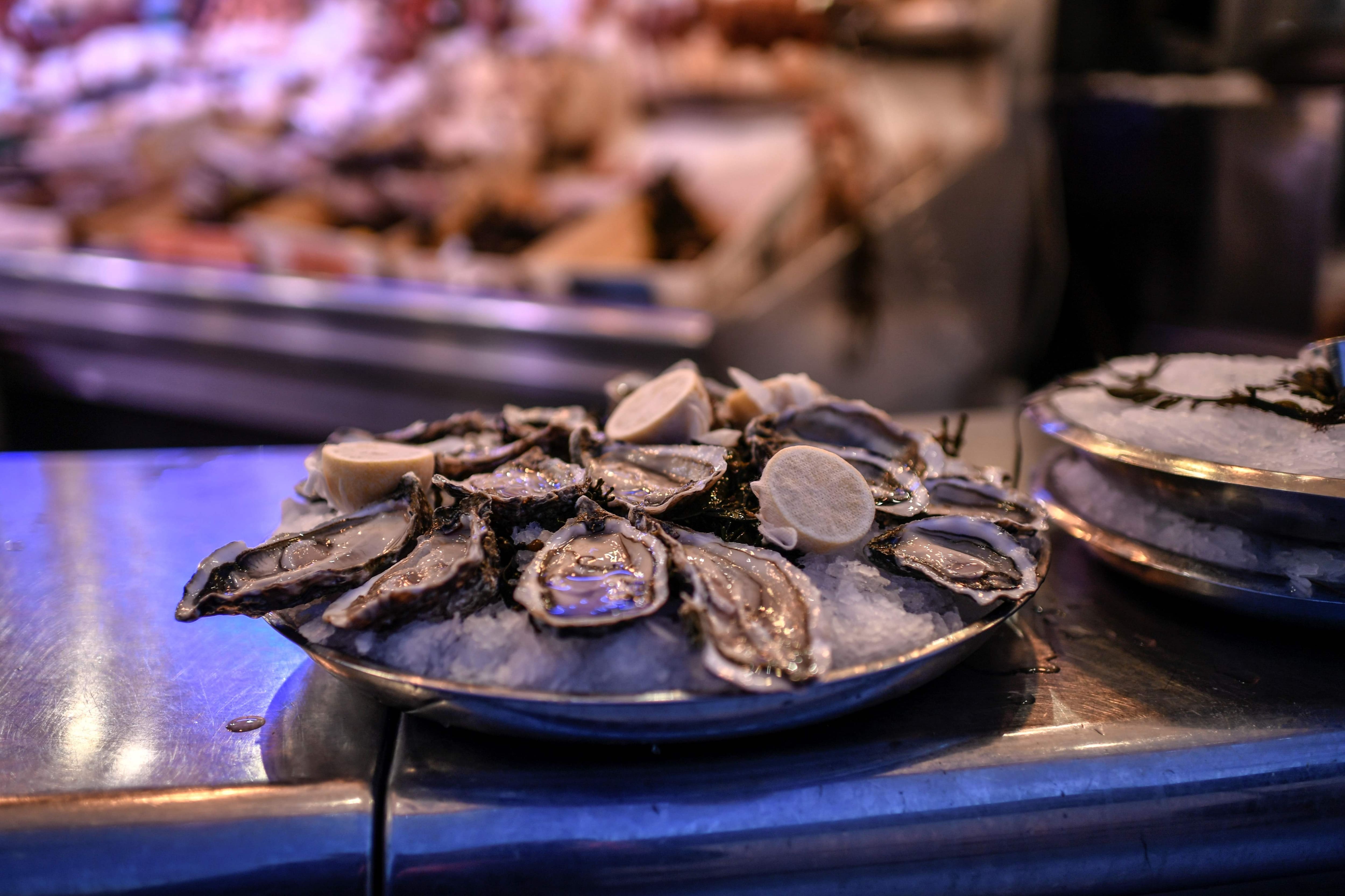 Enquête sur des infections liées à la consommation de crustacés crus ...