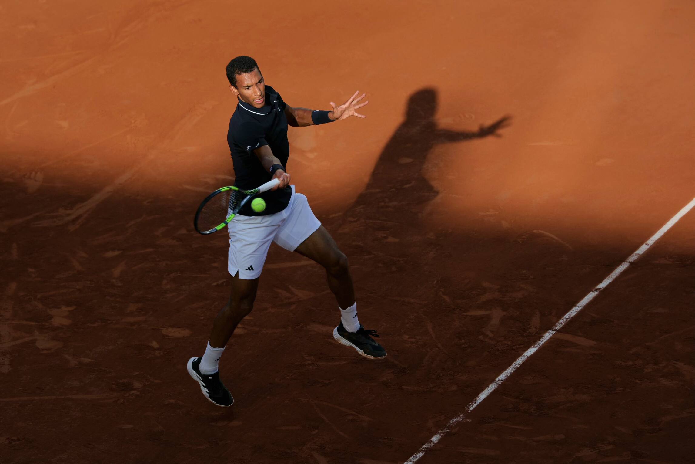 Le Québécois peut dire «ouf!»: Félix Auger-Aliassime réussit une ...