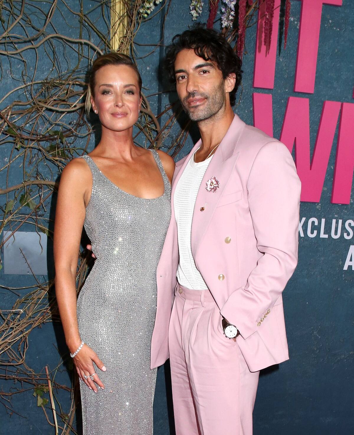 Isabela Ferrer accuse Justin Baldoni de l'avoir harcelée | JDM