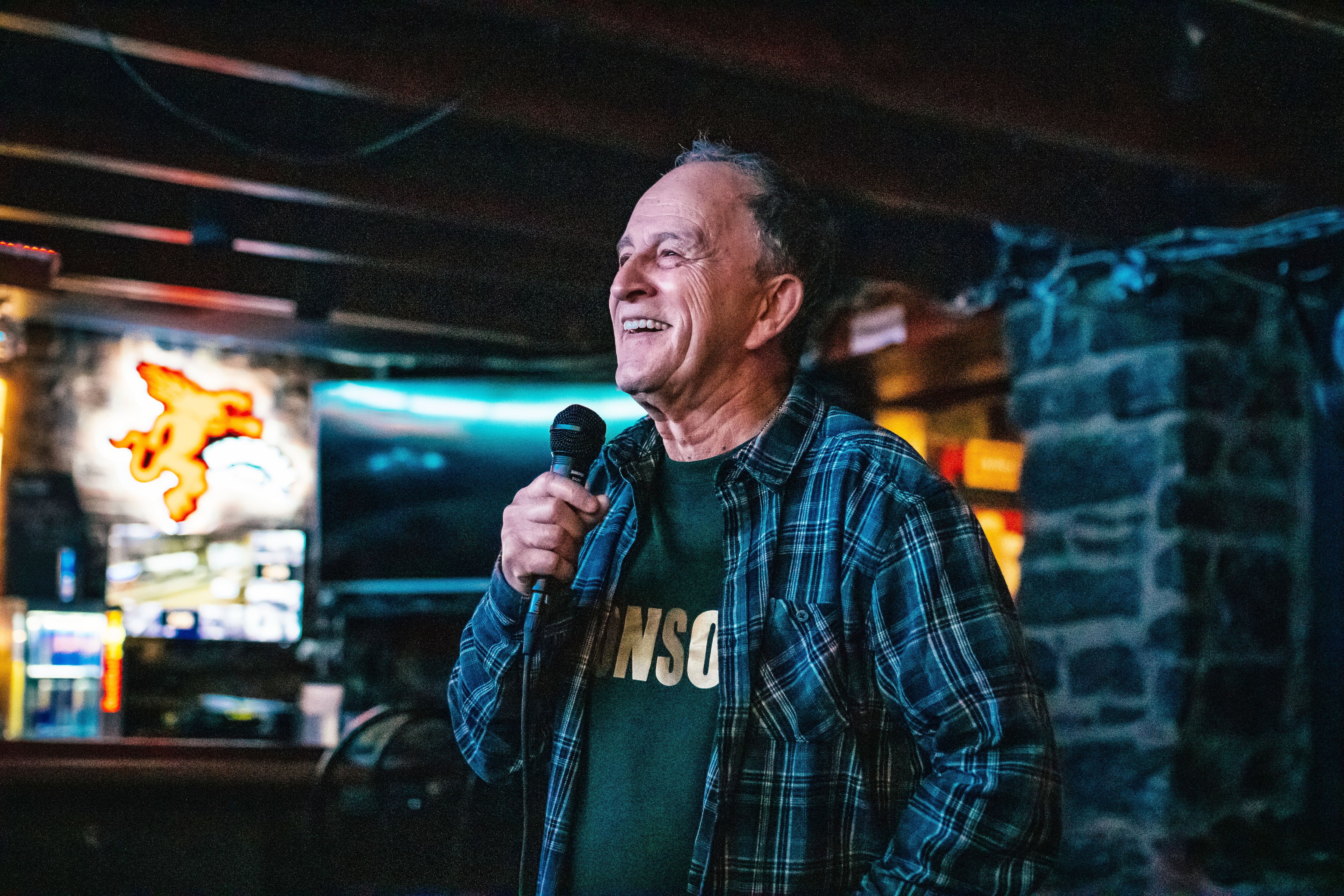 Humoriste de la relève... à 75 ans | Le Journal de Montréal