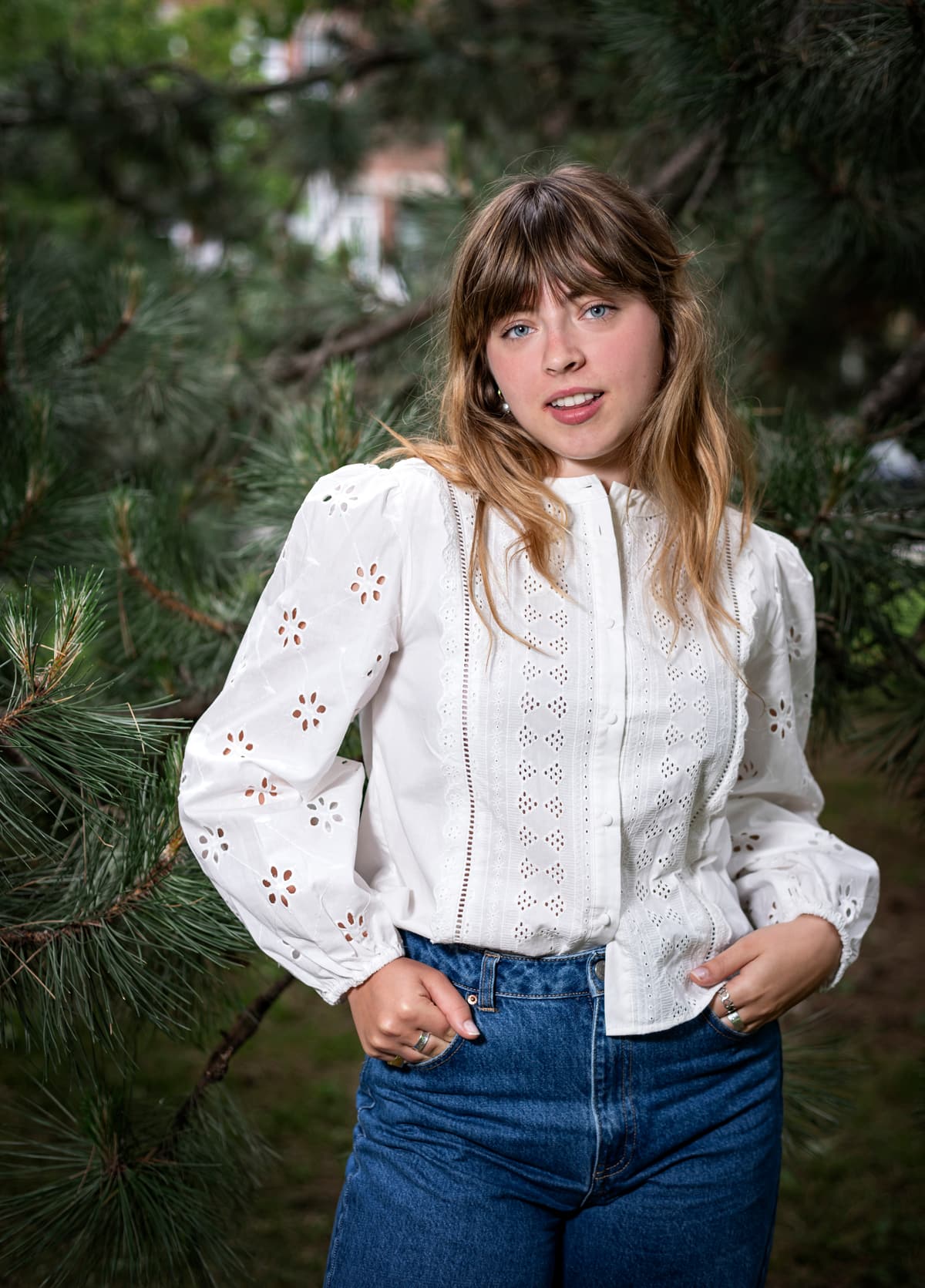 «N’écoutez pas ça, s’il vous plaît»: Billie du Page aurait été piratée ...