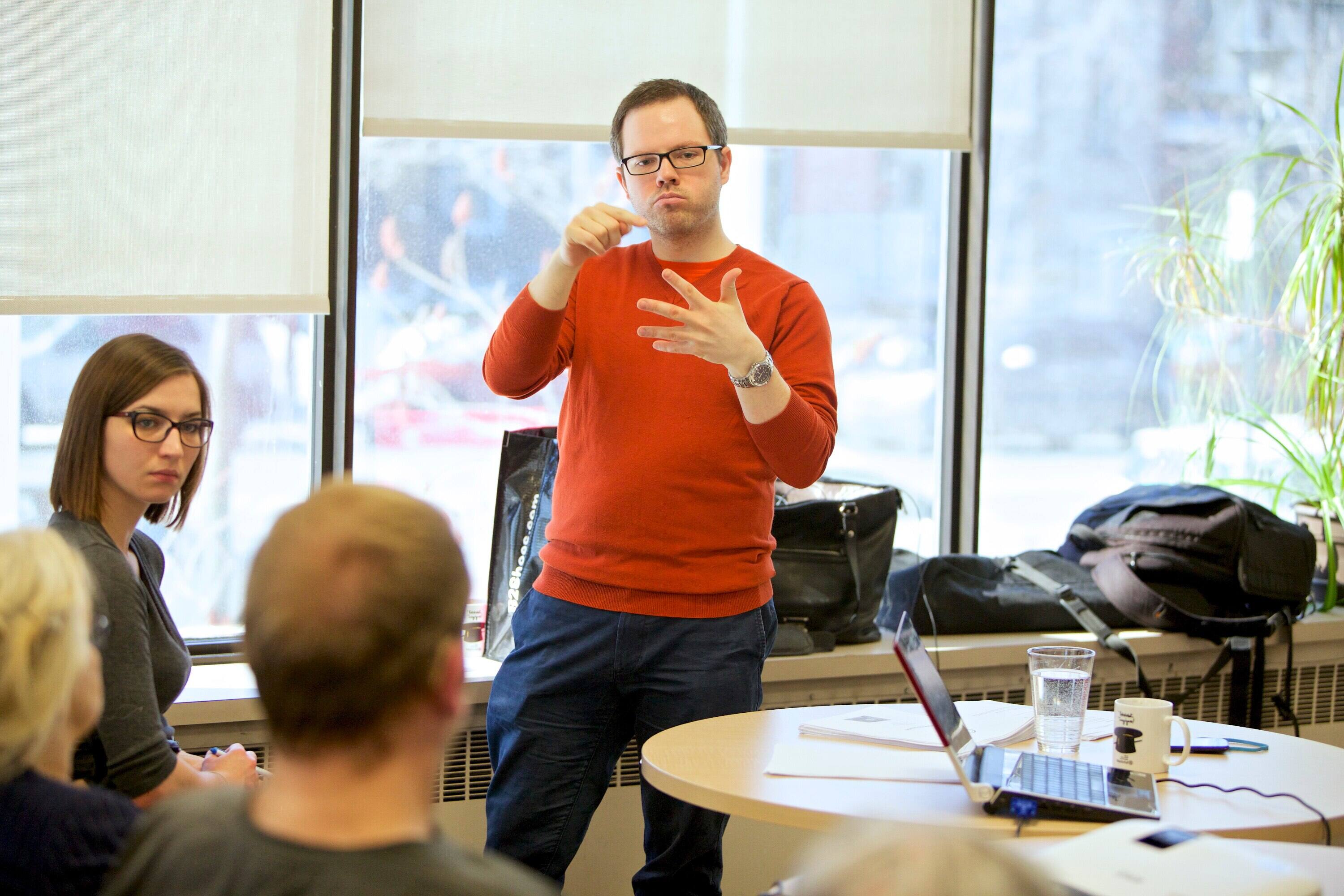 Un bibliothécaire qui fait la différence | 24 heures