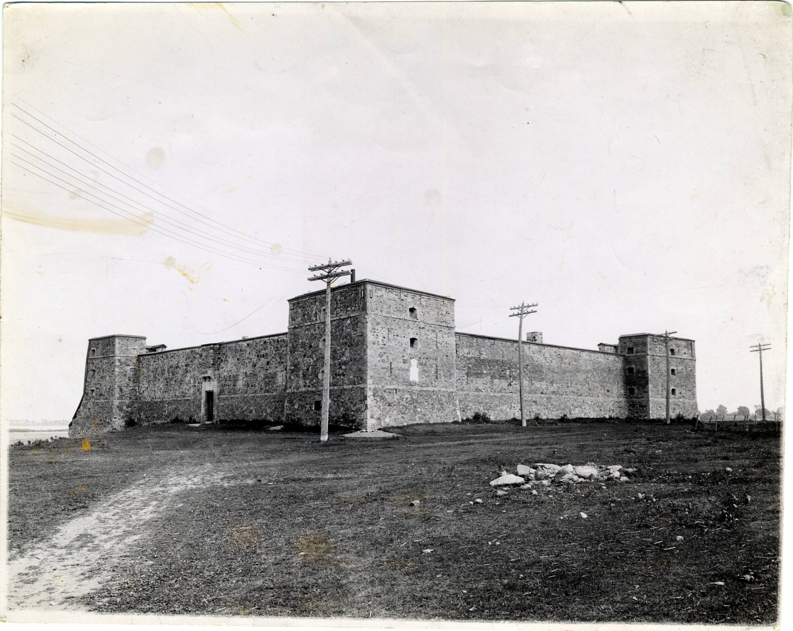 [EN IMAGES] Le fort Chambly, un monument énigmatique | JDM