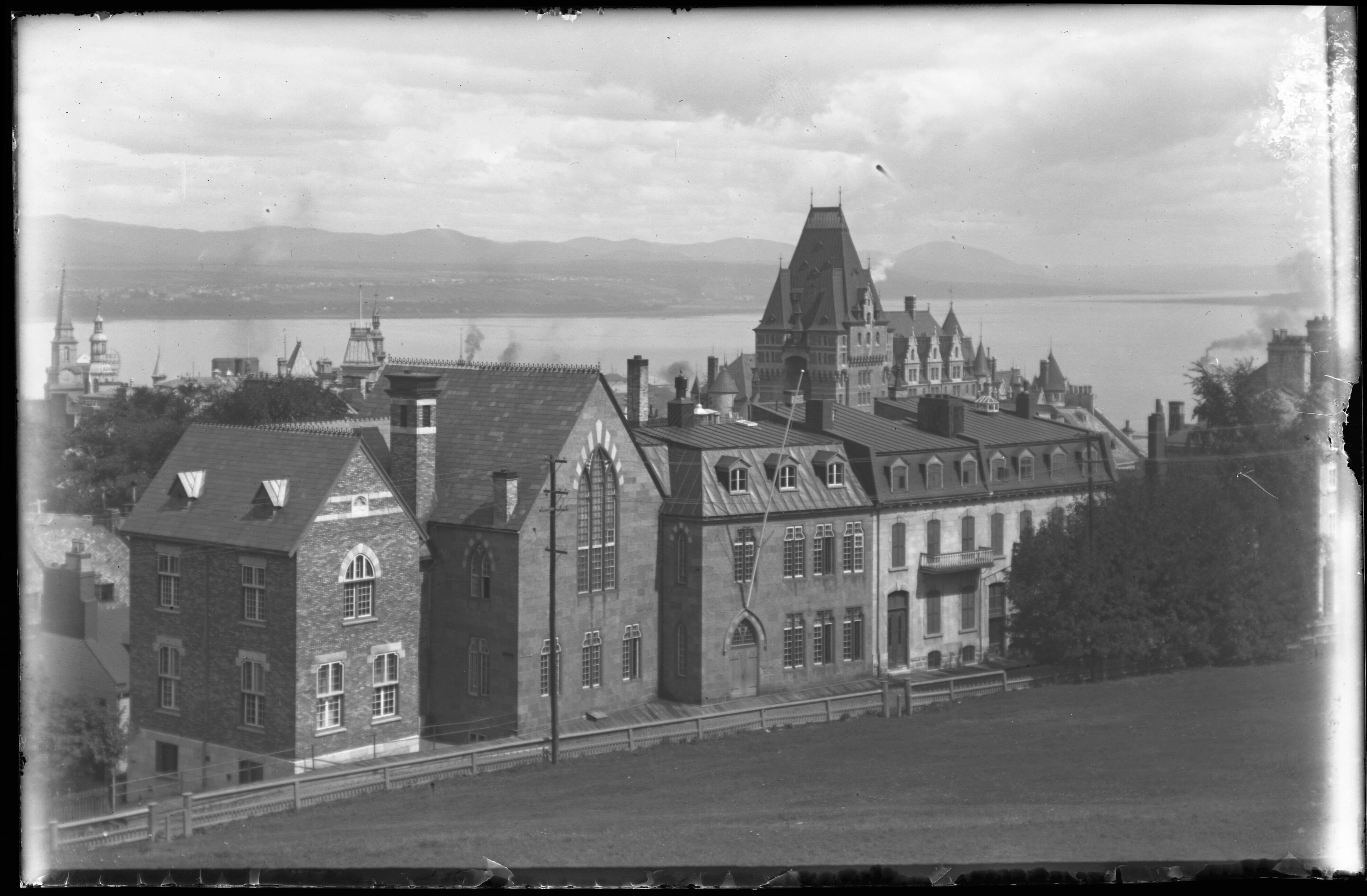 [PHOTOS] La dynastie Staveley: un siècle d’architecture à Québec | JDQ