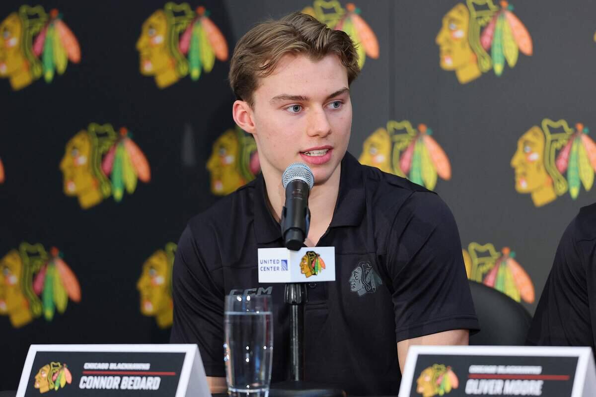 Connor Bedard dévoile ce qu’il a aimé le plus de Chicago | JDQ