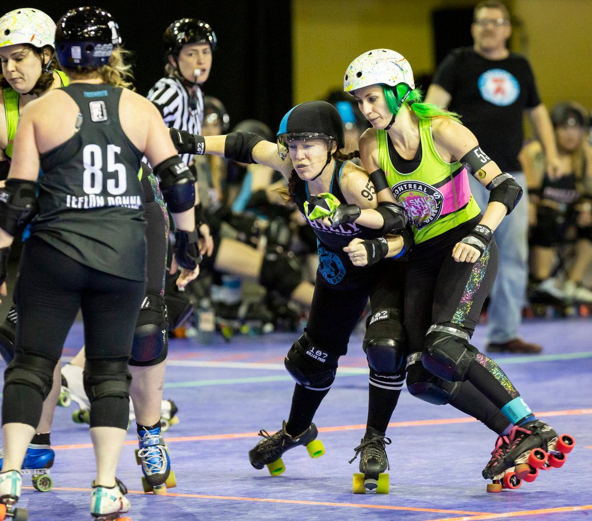 [PHOTOS] Du roller derby de calibre international à Montréal | JDM