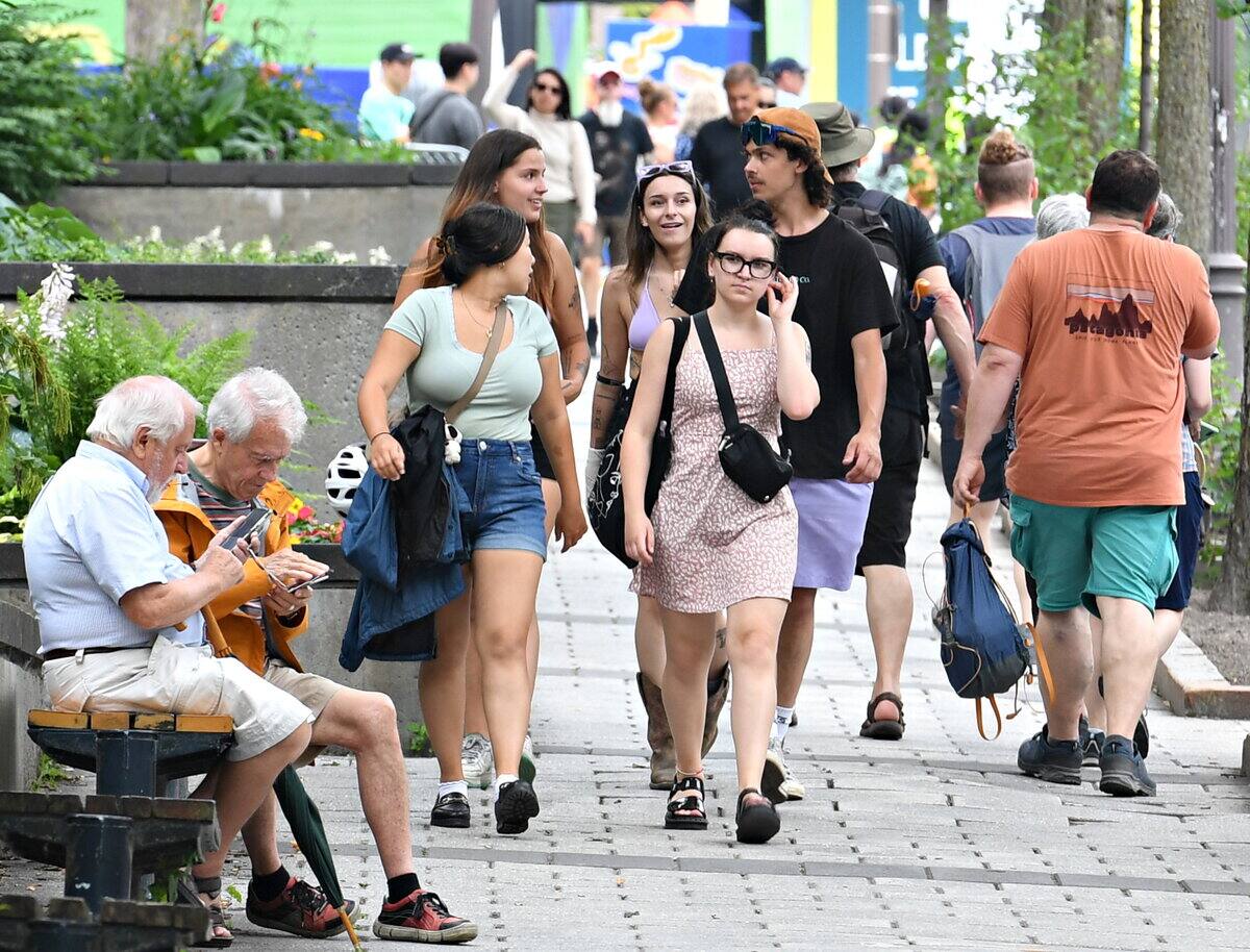 Hausse des cas de COVID-19 et des hospitalisations en plein été | JDM