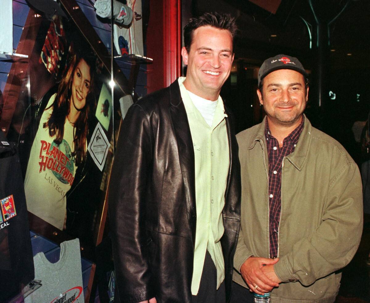 Les 5 rôles les plus marquants de Matthew Perry | Le Sac de chips