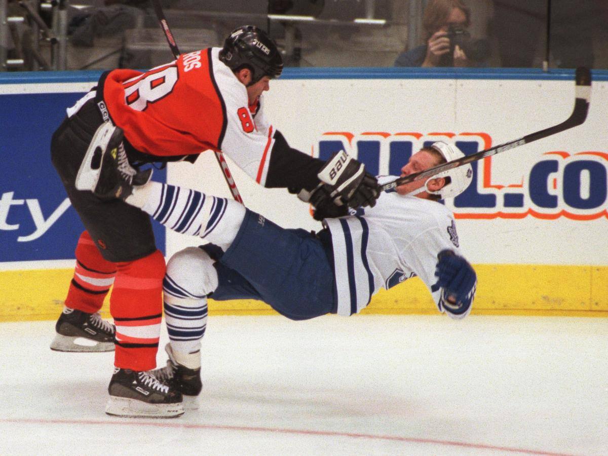 Eric Lindros: une transaction qui a ébranlé la LNH | JDQ
