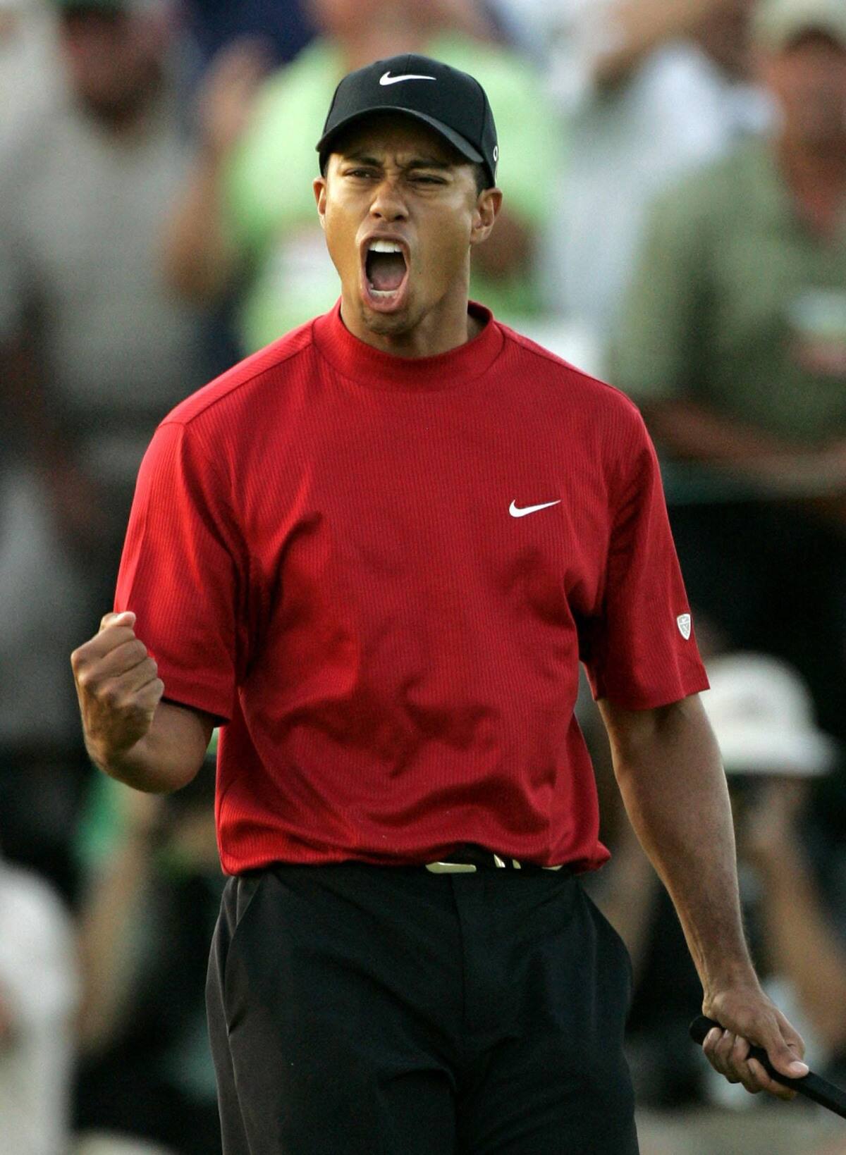 Tiger Woods et Nike: un placement publicitaire en or durant la ronde ...