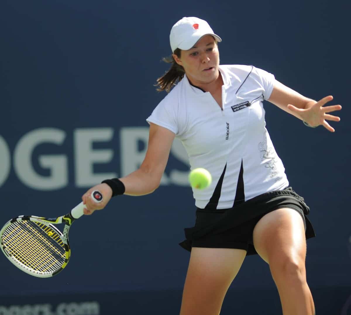 Tennis: la signature de Valérie Tétreault sur l'Omnium Banque Nationale ...