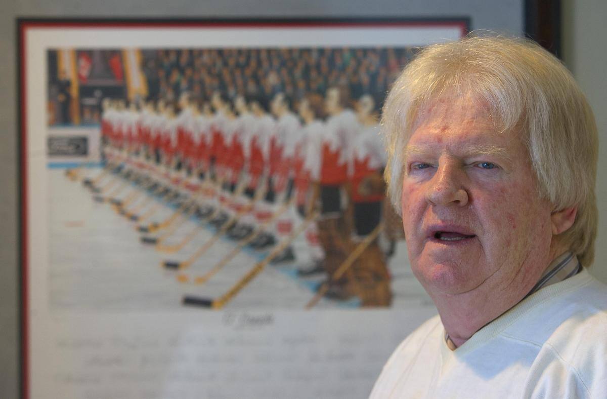 L'ancien des Black Hawks Pat Stapleton est décédé | JDM