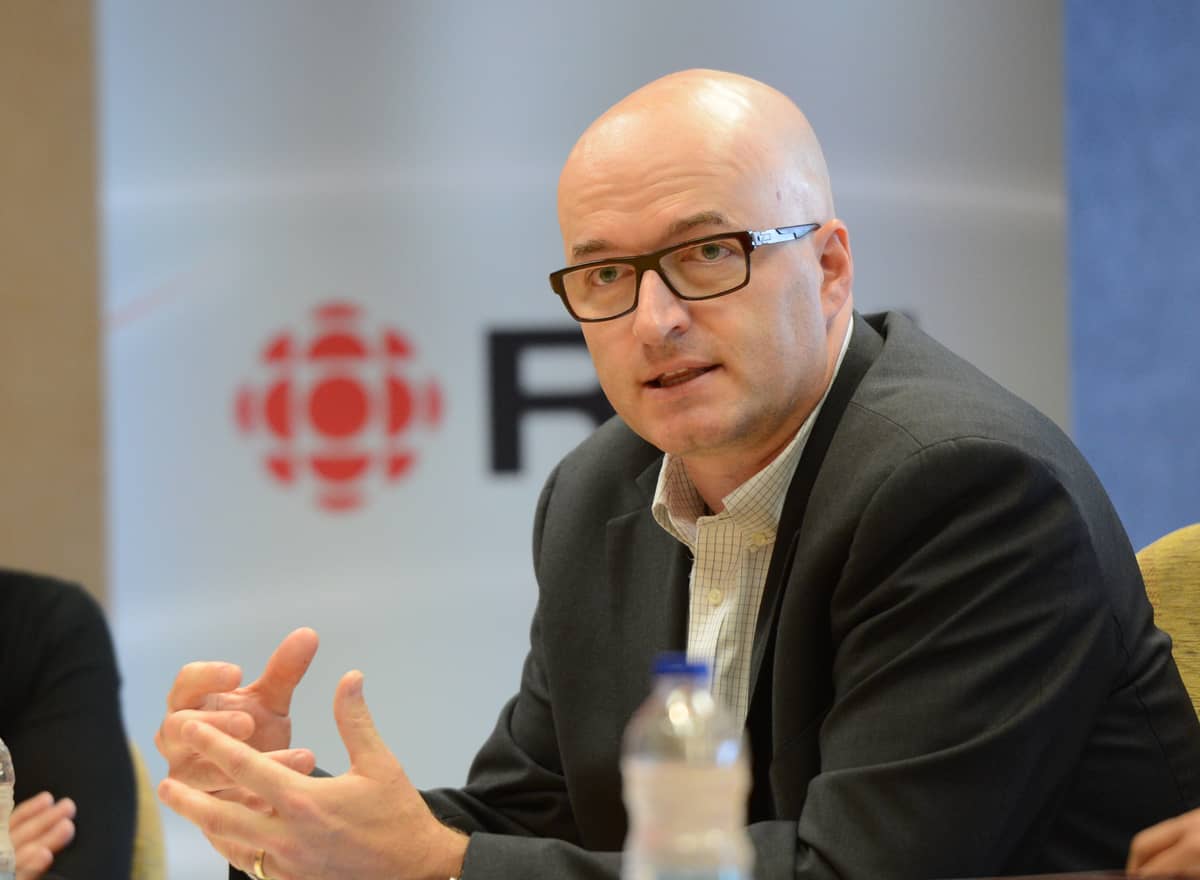 «La parfaite victime»: l’ombudsman des Services français blâme Radio ...