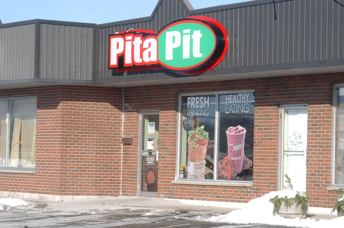 Acquisition par Foodtastic: une trentaine de Pita Pit au Québec d’ici ...