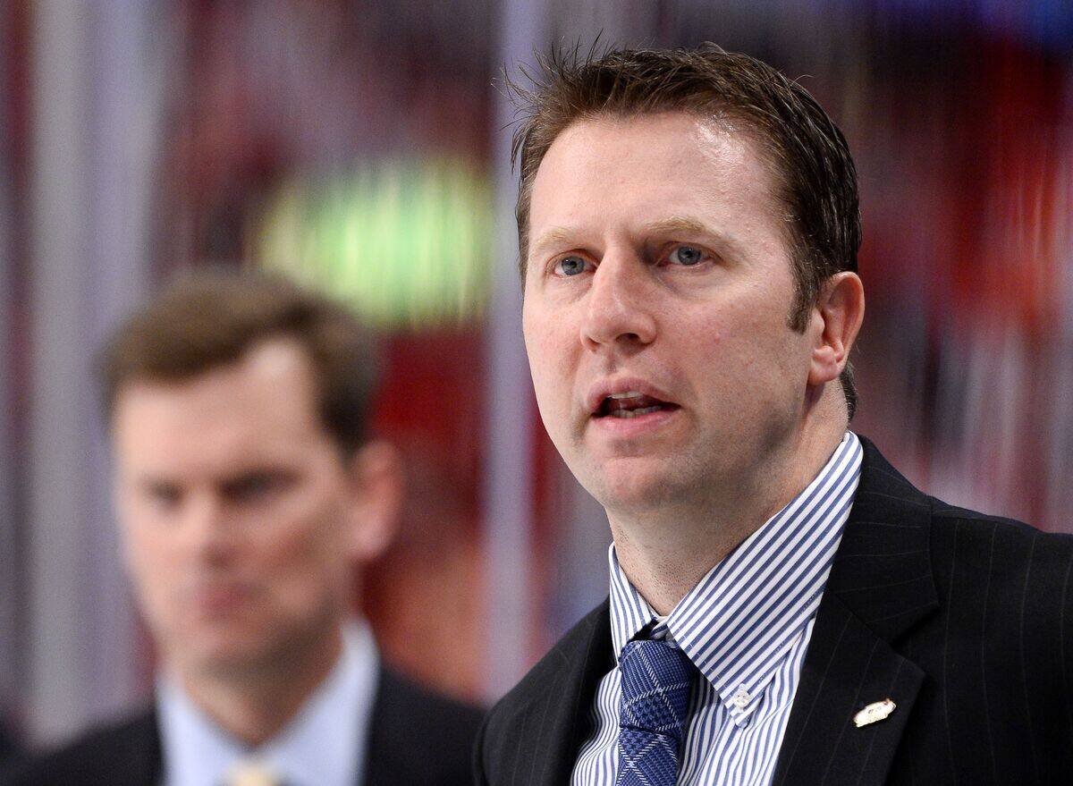 Joe Sacco à la barre des Sharks ? - TVA Sports