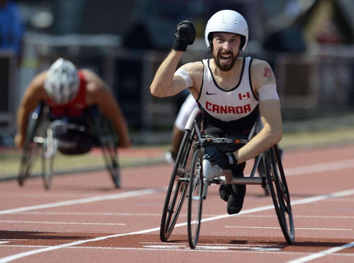 Brent Lakatos s’offre une médaille d’or pour conclure la saison | JDM
