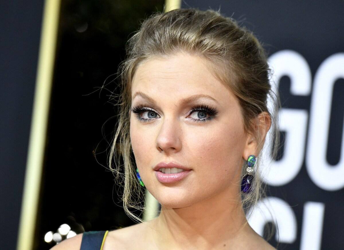 Taylor Swift bat des records et enchante les critiques | JDQ