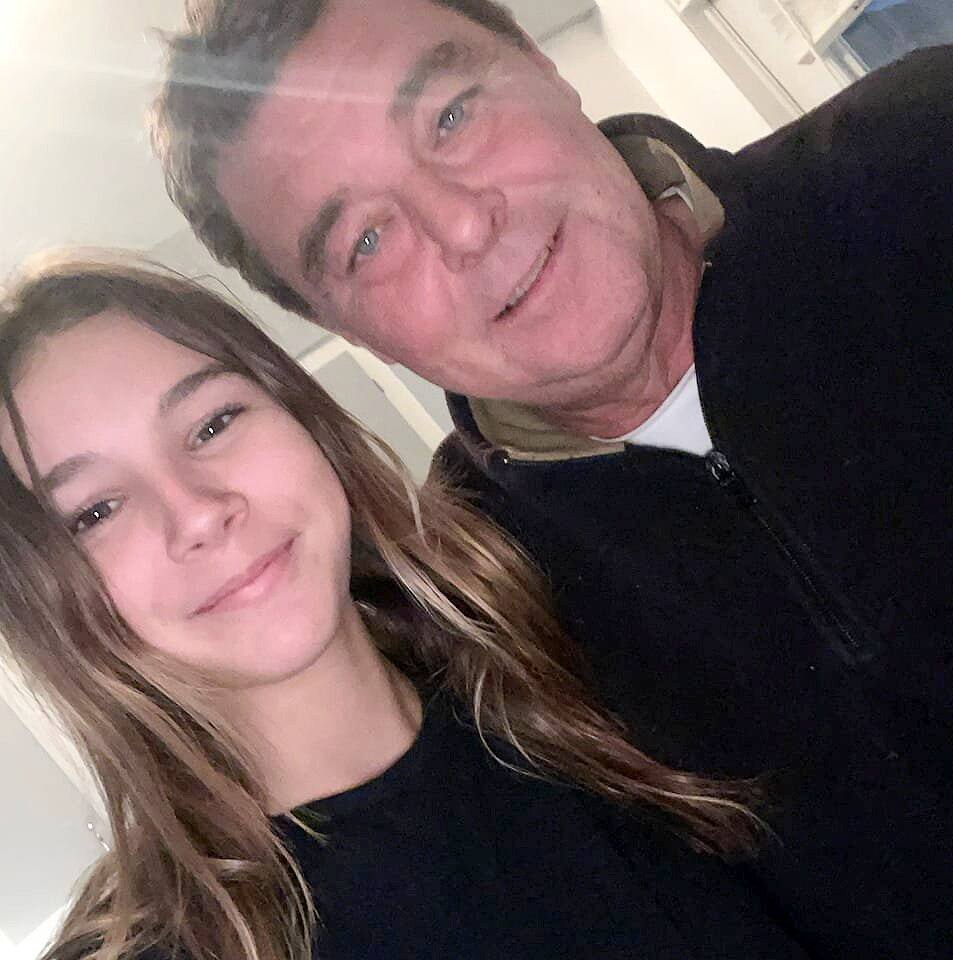 Il avait peur de son voisin: la famille d’une victime de meurtre blâme ...