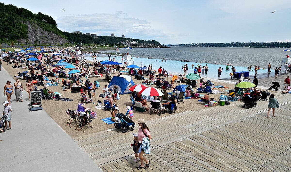 La saison de baignade est prolongée à la plage de la promenade ...