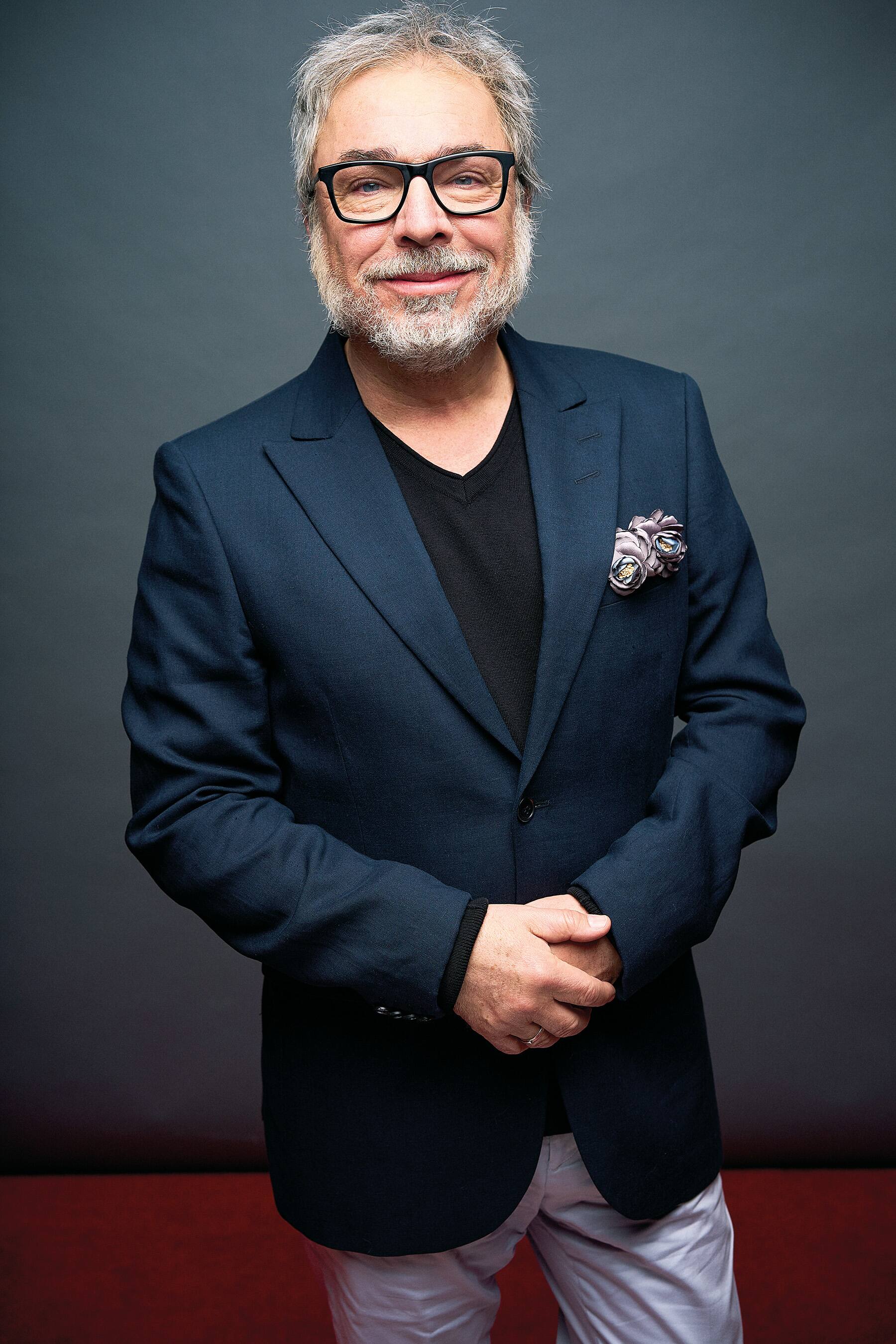 Le chanteur Martin Stevens est décédé à 69 ans - culture | QUB info