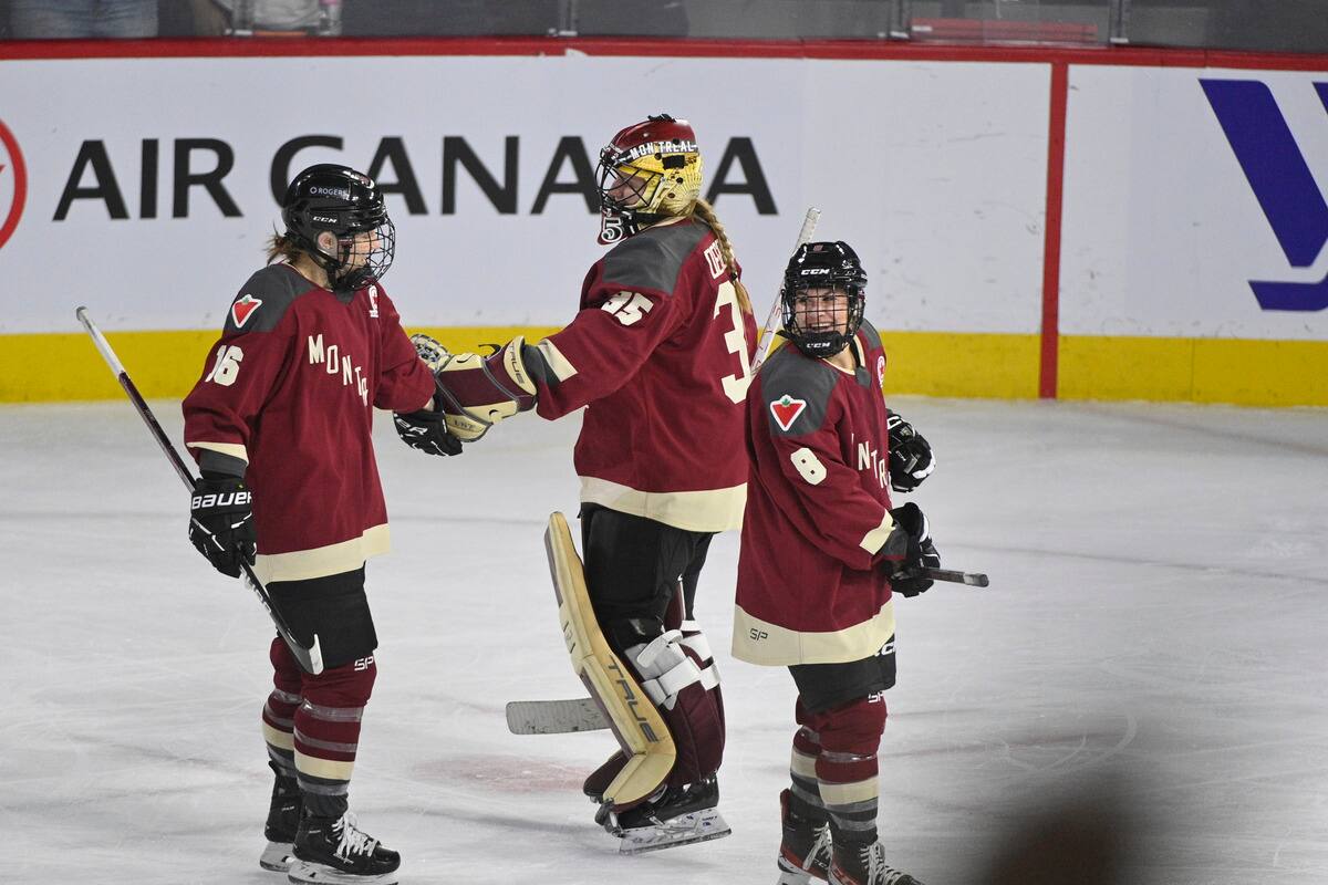 LPHF: Marie-Philip Poulin tranche devant plus de 6000 partisans à Laval ...