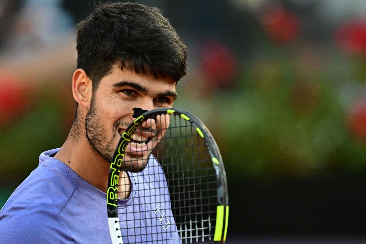 Tennis: Carlos Alcaraz remporte le Masters 1000 de Rome en battant ...