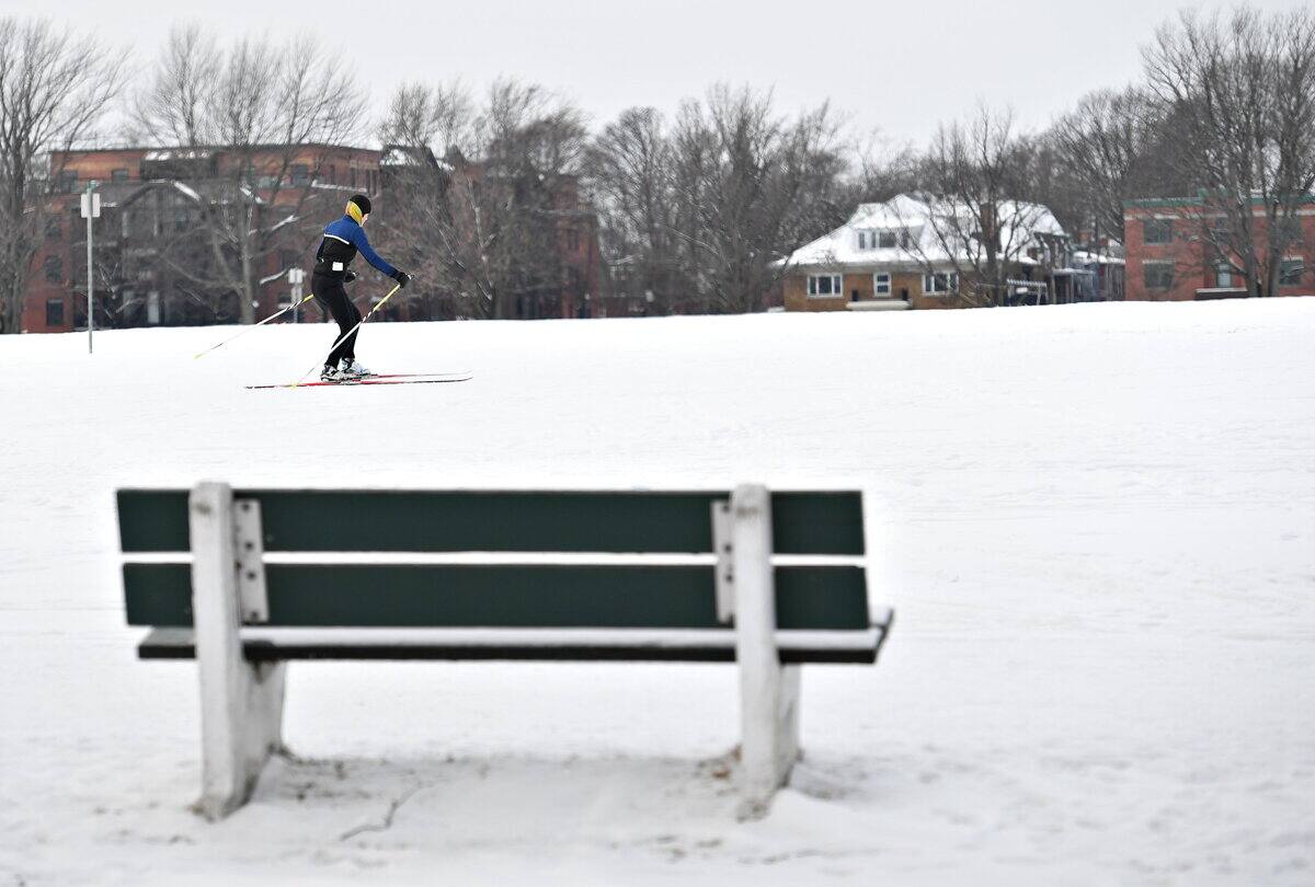 Conditions hivernales: six fois moins de neige au sol que d’habitude à ...