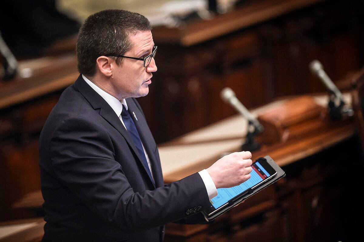 Le ministre Charette de nouveau critiqué pour sa gestion de l’eau | JDM