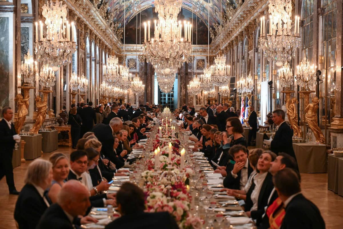 4000 menus présidentiels et royaux français aux enchères à Paris | JDM