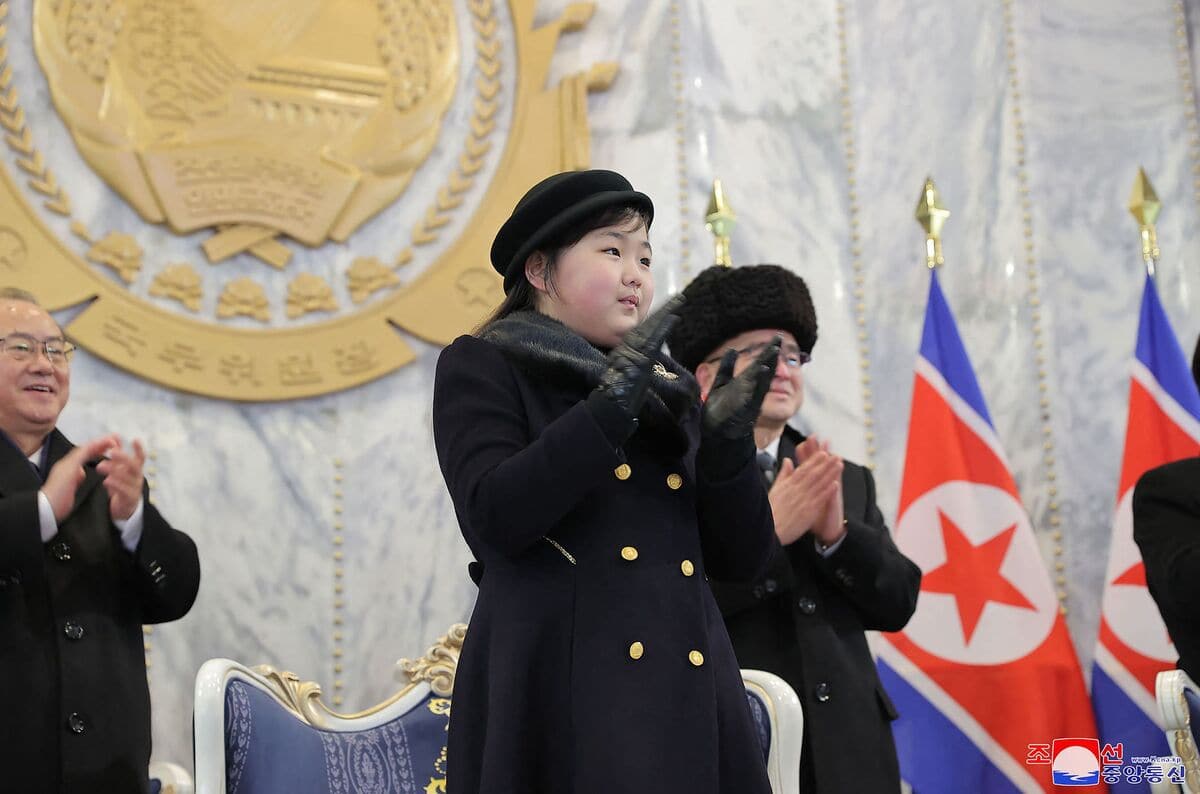 Corée du Nord: la fille de Kim Jong-un représentée sur des timbres ...