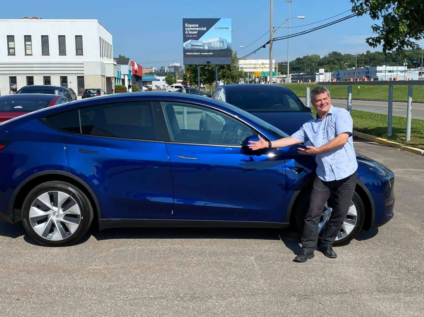 Entrevue avec l'un des premiers propriétaires québécois du Tesla Model ...