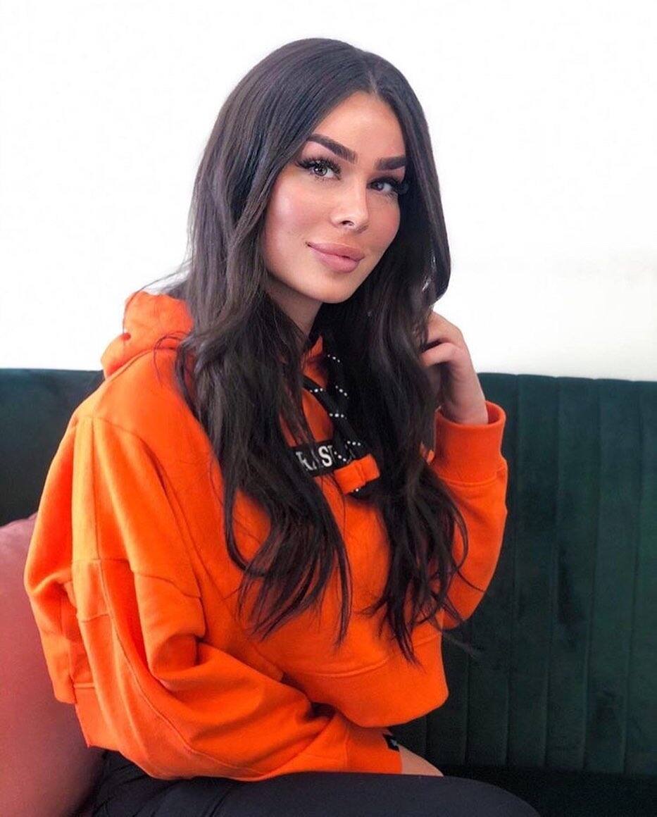 Gabrielle Marion se fait tatouer pour souligner sa transition | billie