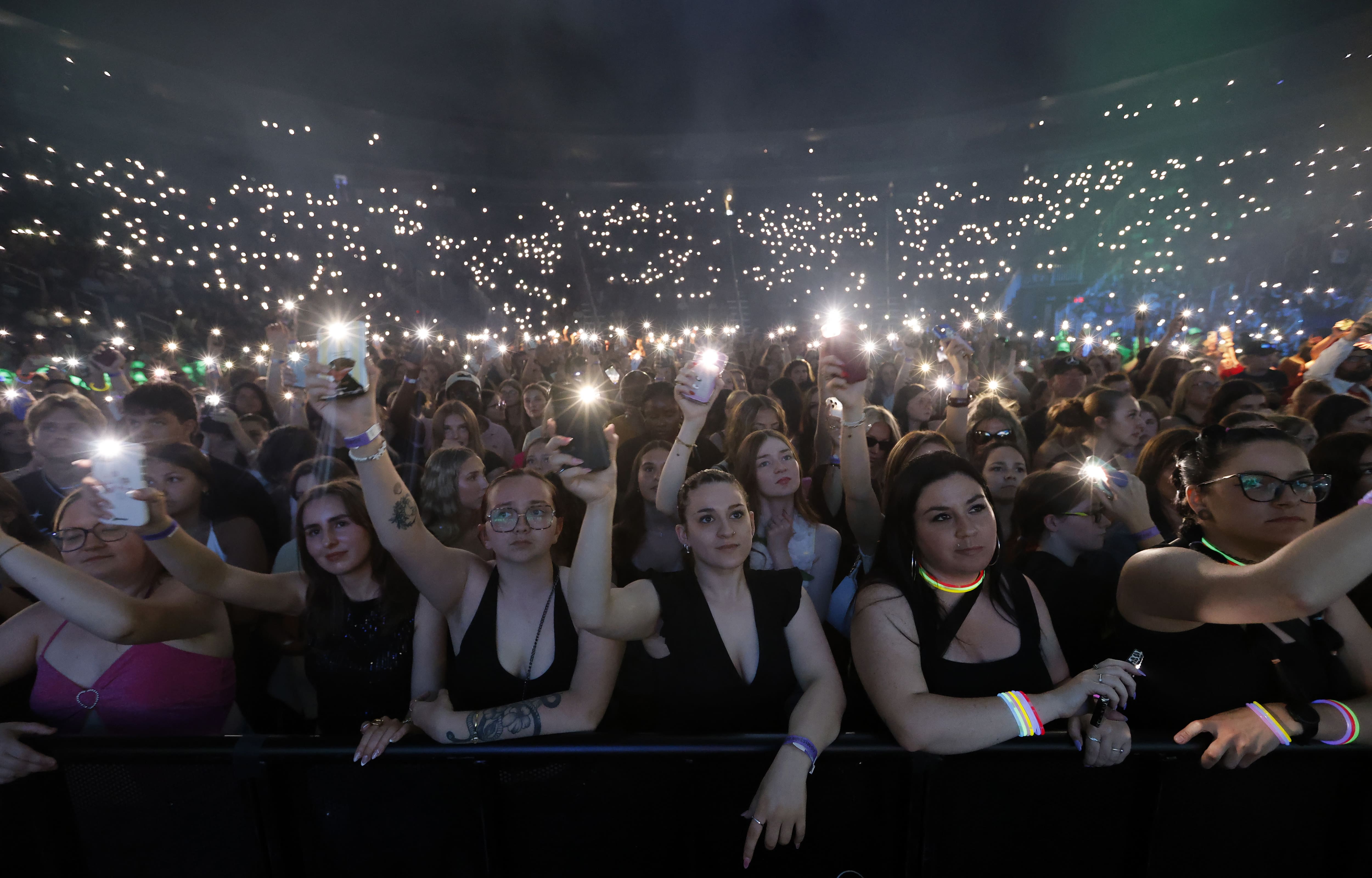 Voici nos impressions sur la soirée de fou offerte par Flo Rida au ...
