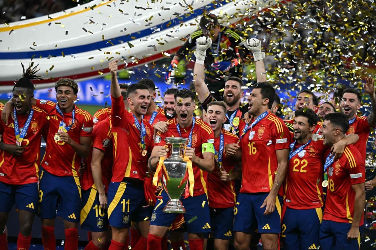 Euro 2024: l'Espagne triomphe en grande finale face à l'Angleterre ...
