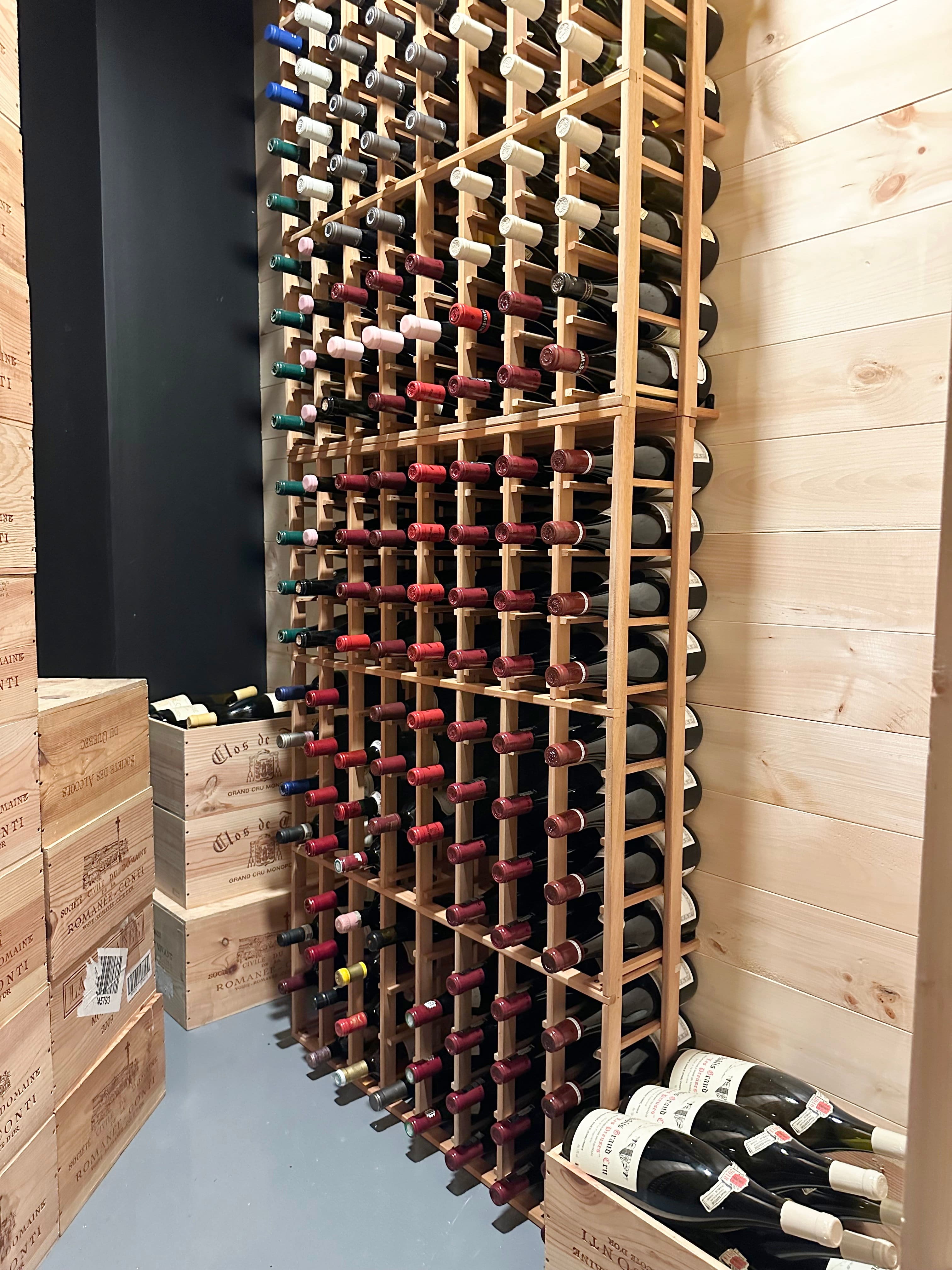 La SAQ détruit une collection de vins rares appartenant à un ...