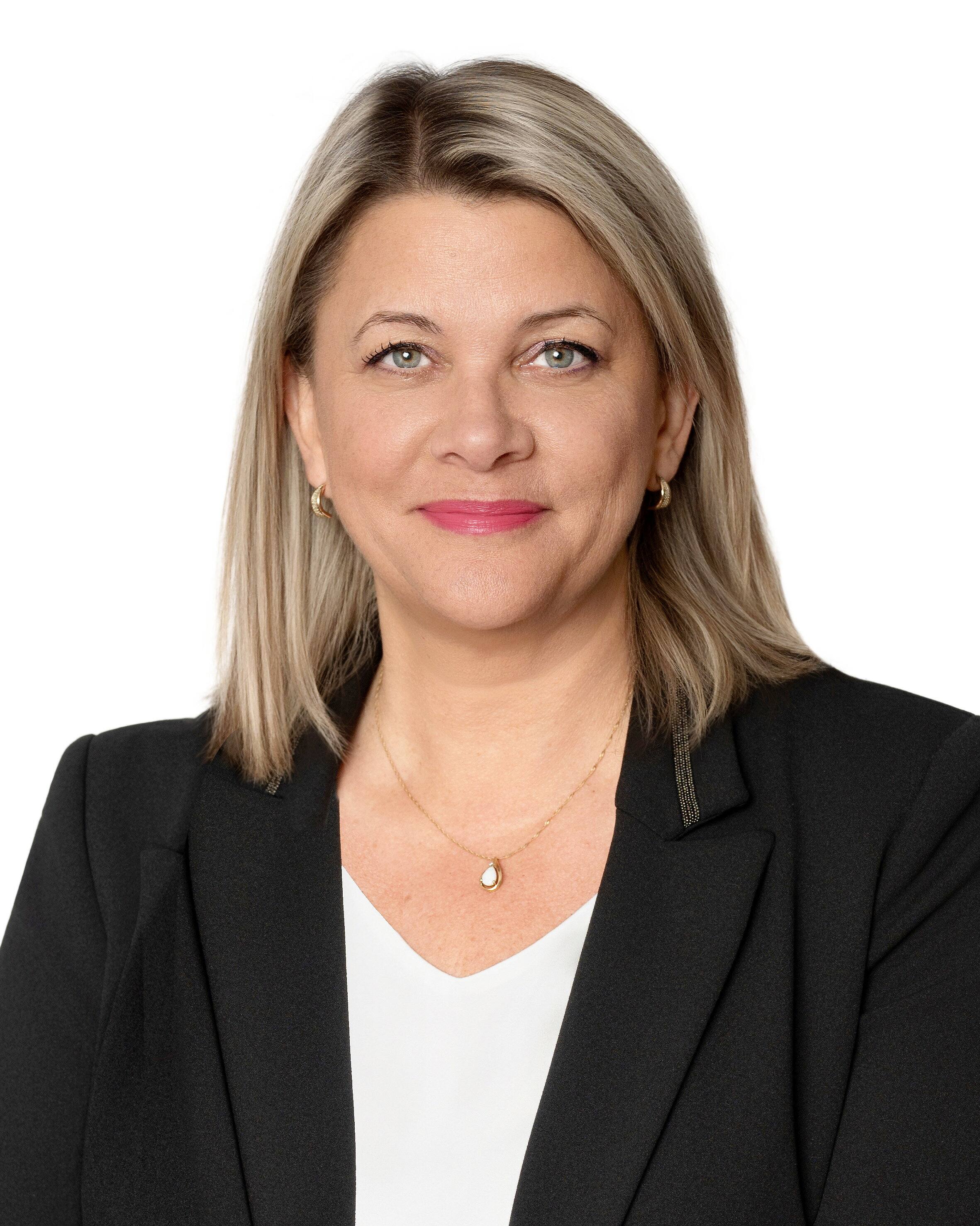 La mairesse Christine Beaudette est reportée au pouvoir pour un second ...