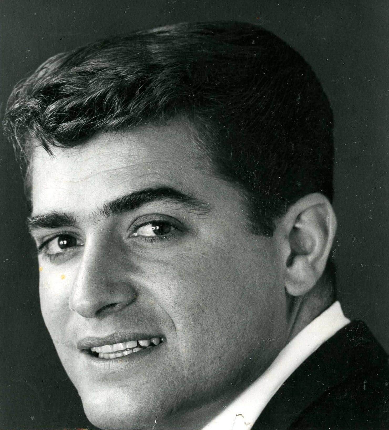 10 photos qui prouvent que Édouard de Star Académie ressemble à Michel ...