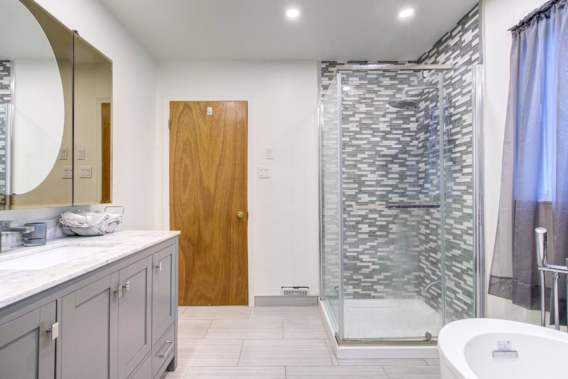 PHOTOS: voici la maison de Denis Coderre à vendre à Montréal-Nord pour ...