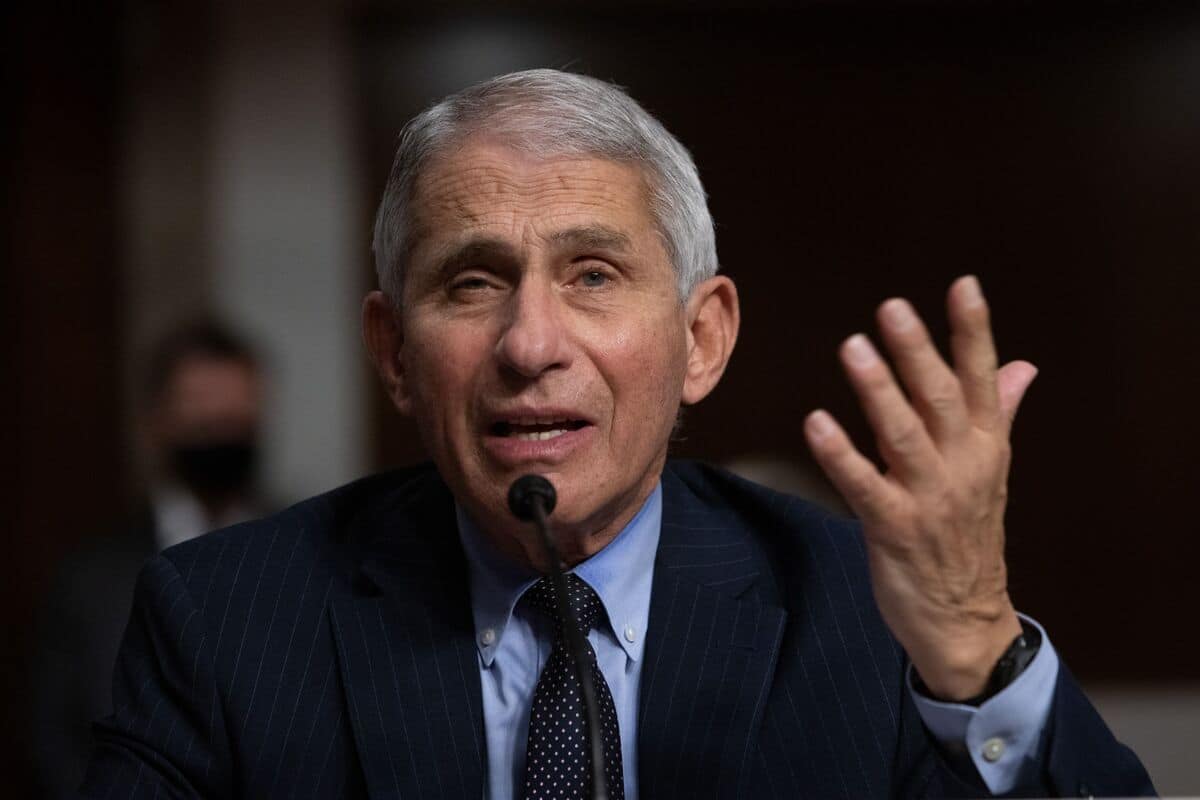 Le Dr Fauci mécontent d'être utilisé dans un clip de campagne de Trump ...