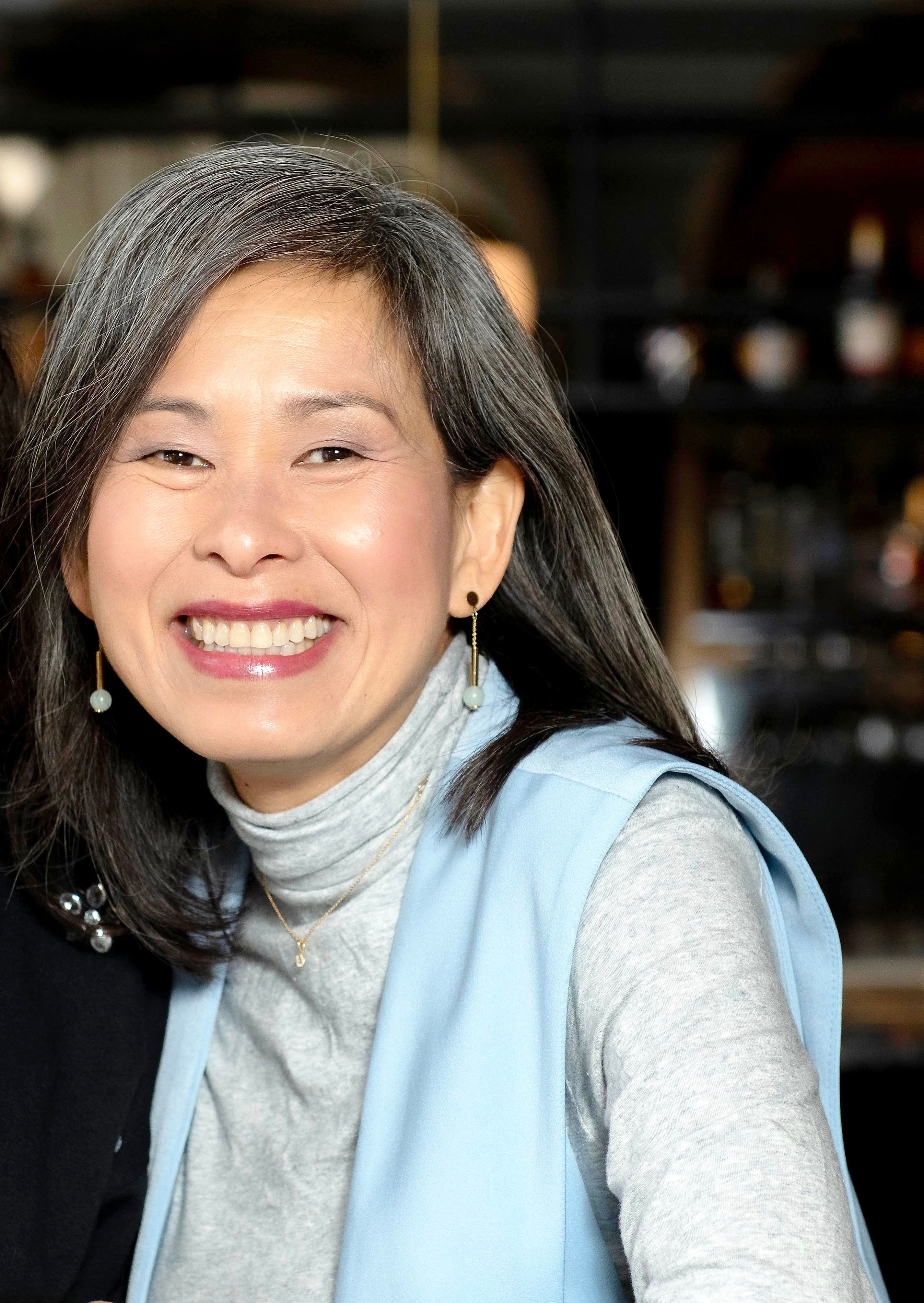 La carrière de Kim Thúy en cinq photos souvenirs | JDM