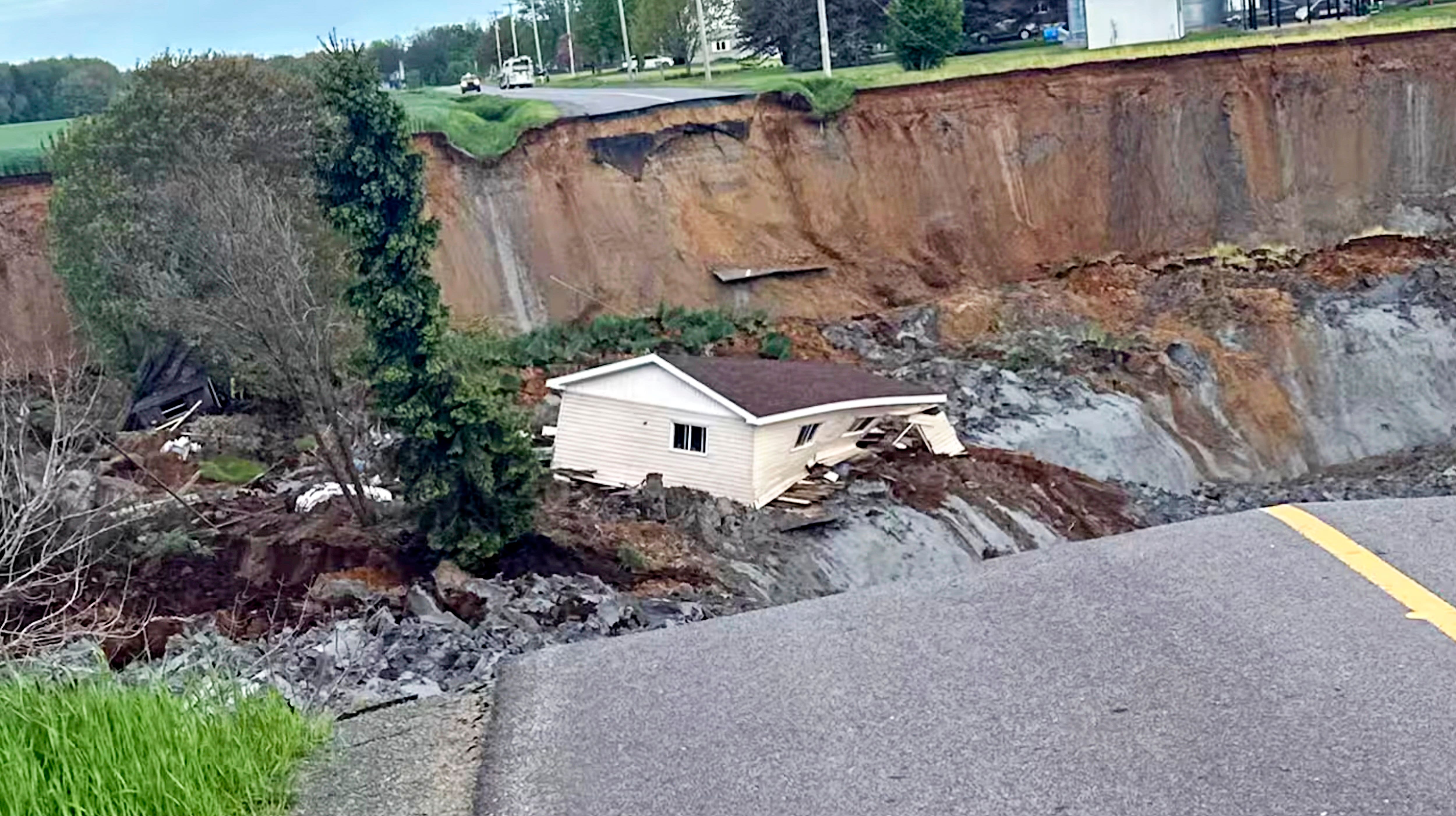 Carte interactive: des résidences à risque de glissements de terrain au Québec | JDQ