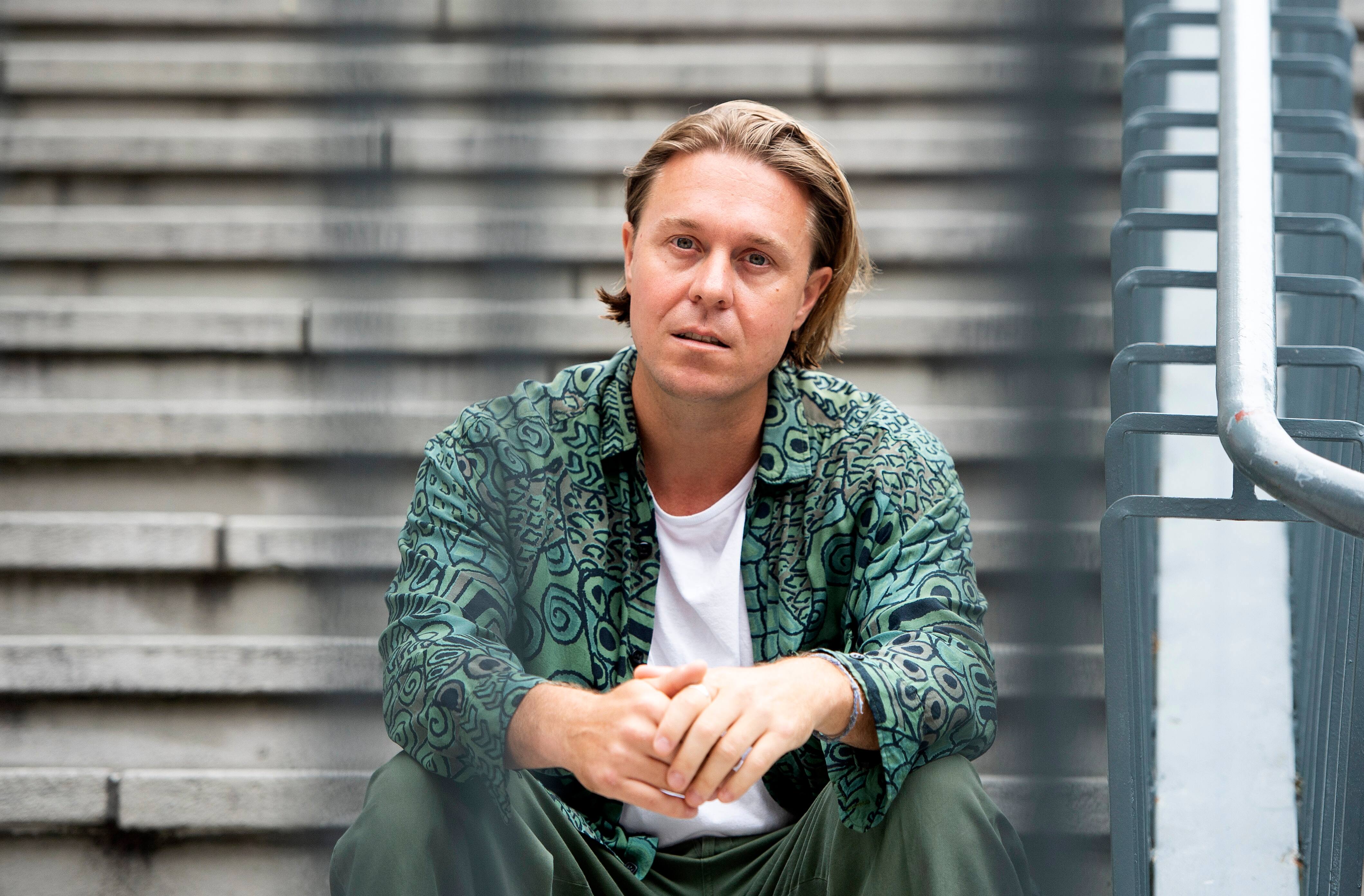 «Toutes ces chansons m’ont redonné la joie des débuts», confie Jon ...