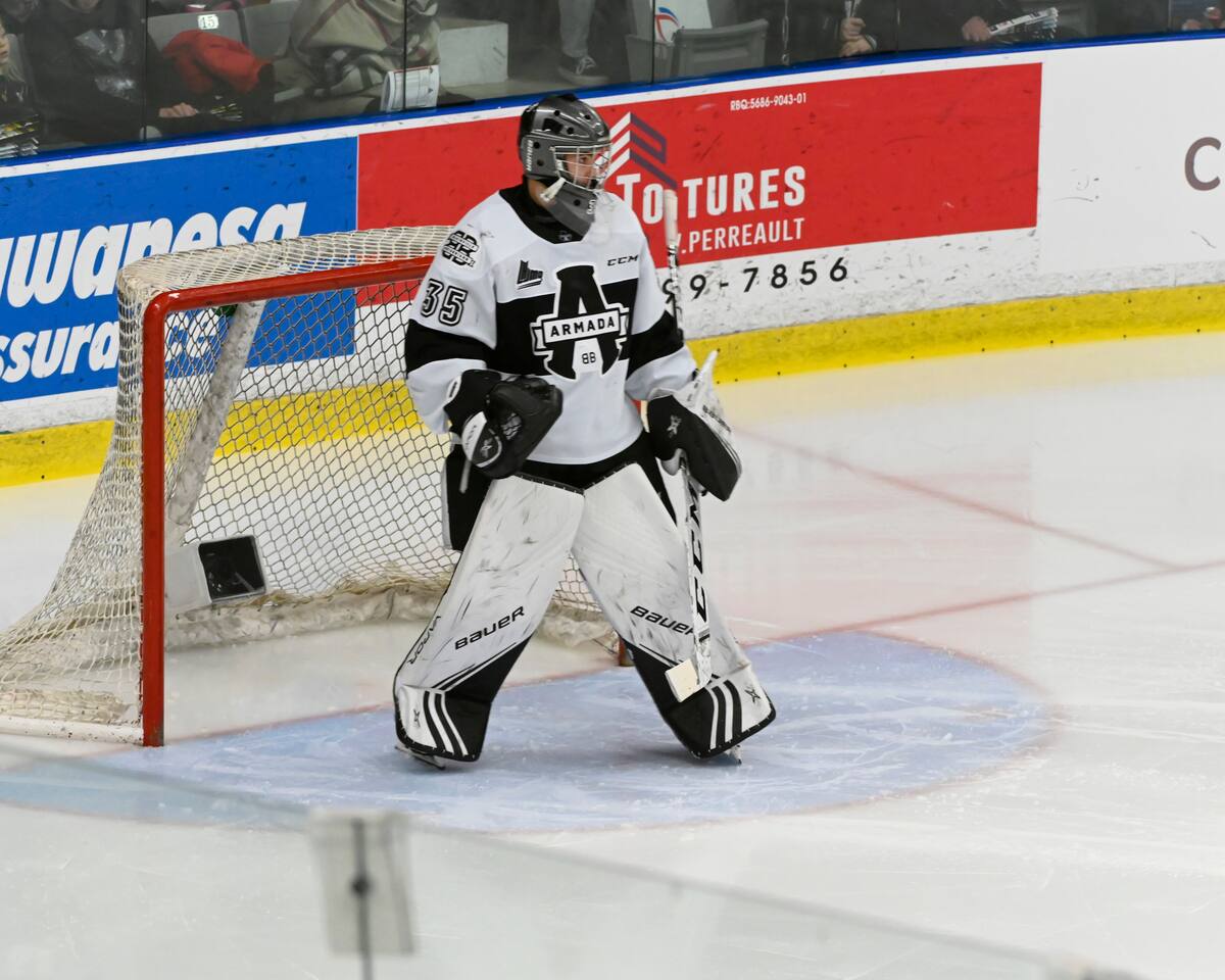 À VOIR: arrêt INCROYABLE d'Olivier Adam - TVA Sports