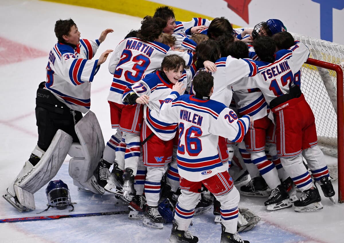 Tournoi pee-wee de Québec: les Rangers toujours invincibles | JDQ