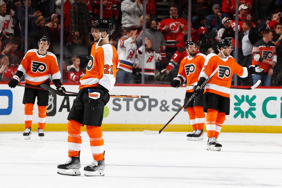 La descente aux enfers des Flyers - TVA Sports