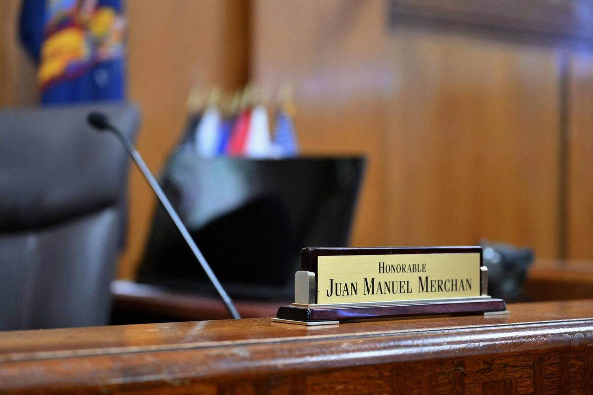 Qui est Juan Merchan, le juge qui préside le procès pénal de Trump? | JDM