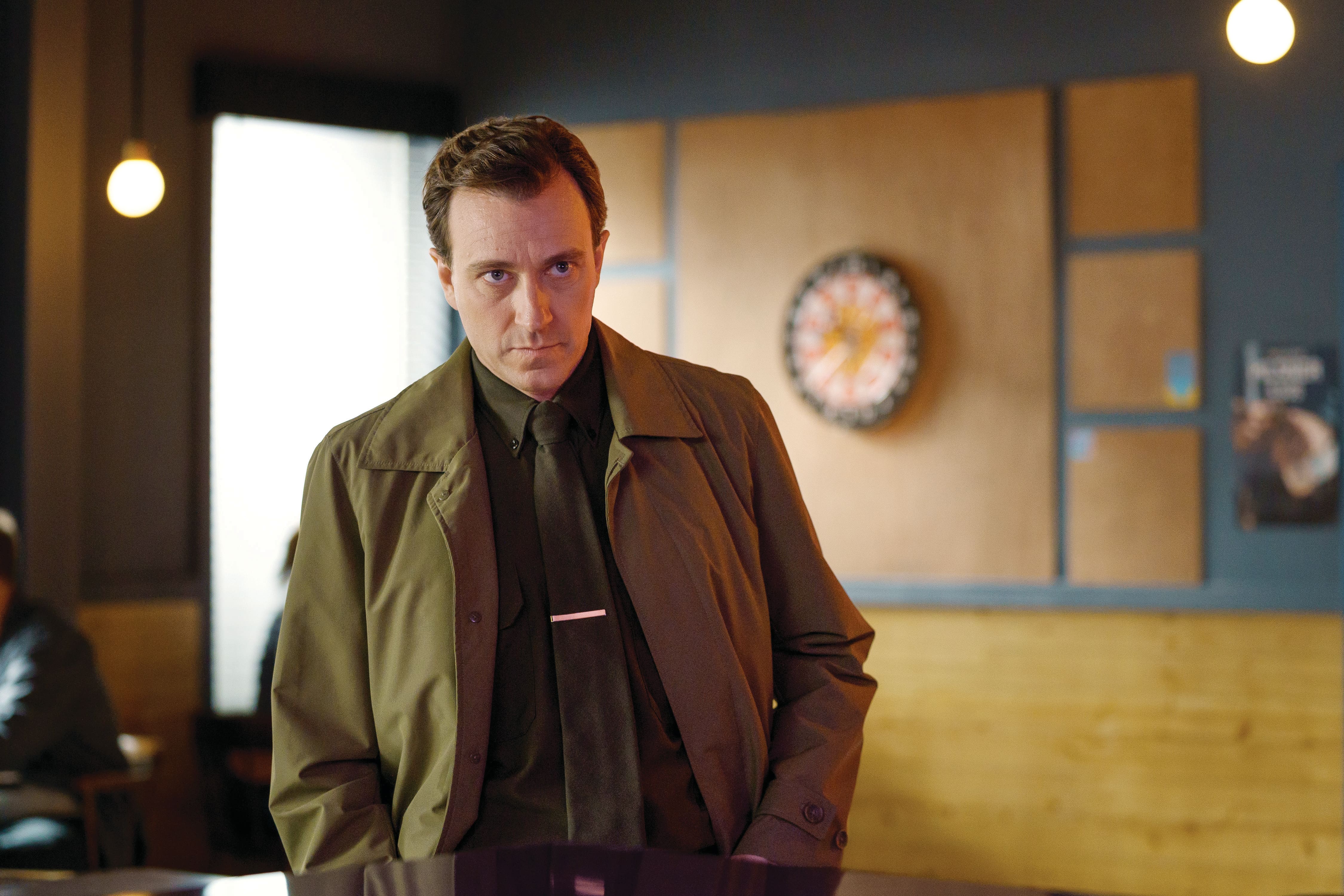 Une position inconfortable pour le directeur Lamontagne dans Alertes ...