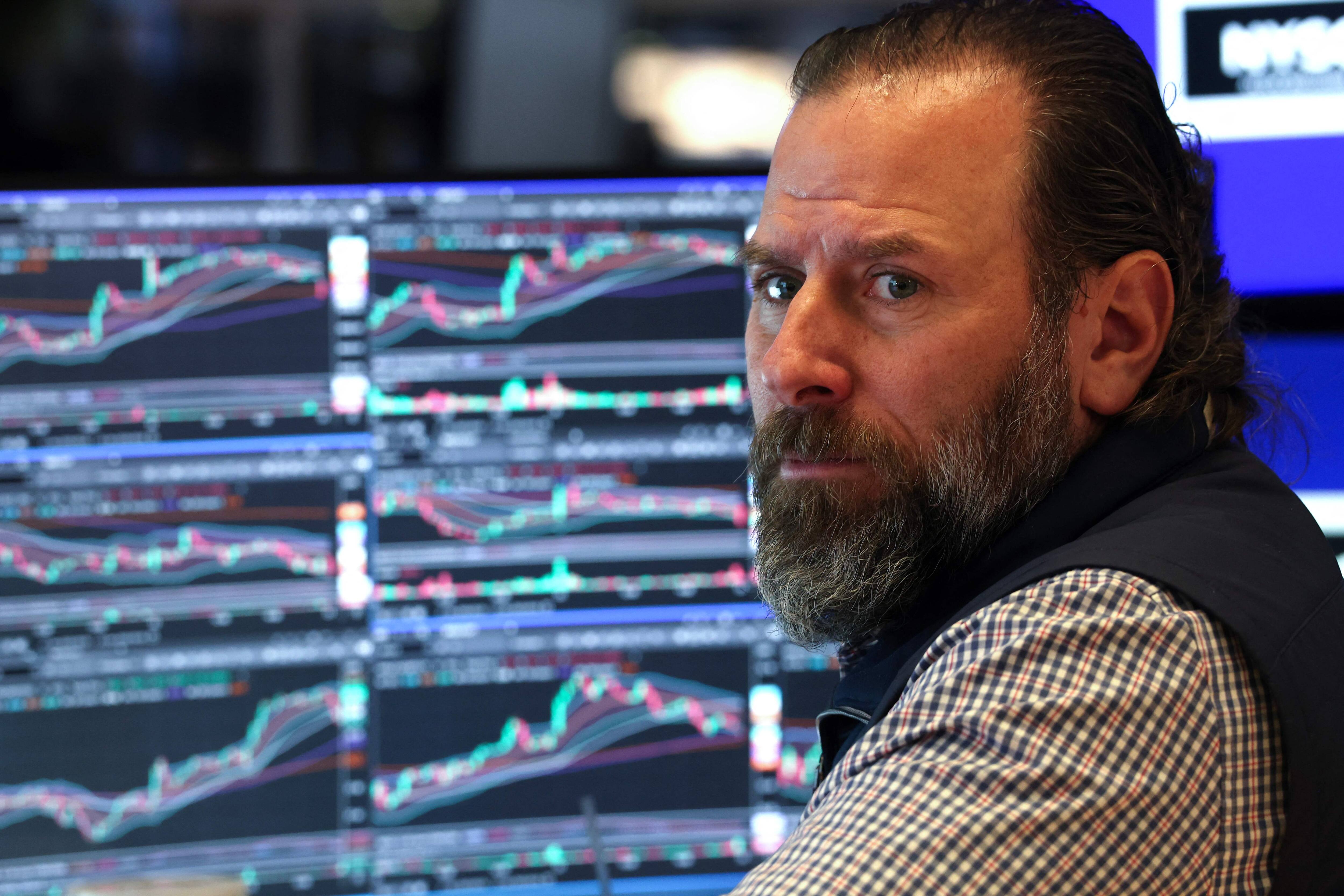 Wall Street termine contrastée, nouveau record pour l'indice S&P 500 | JDM