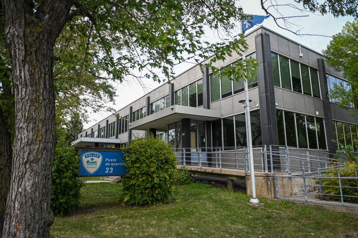 Un poste de quartier du SPVM vandalisé dans Hochelaga-Maisonneuve | TVA ...