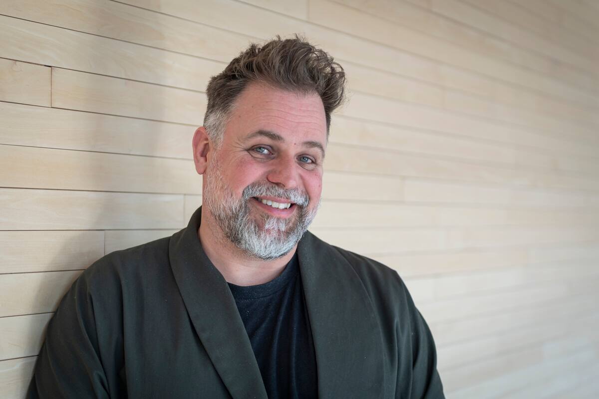 Stephane Bellavance n'a pas enterré sa carrière de comédien | TVA Nouvelles